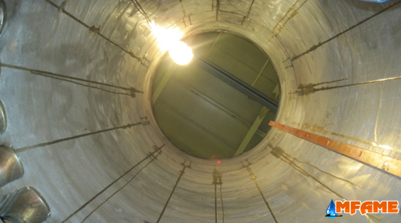 Cylinder Head Studs Broke Due To Cooling Water Ingress! - mfame.guru